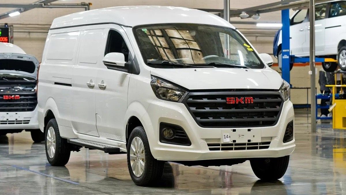 SKM M7: Ruski brend